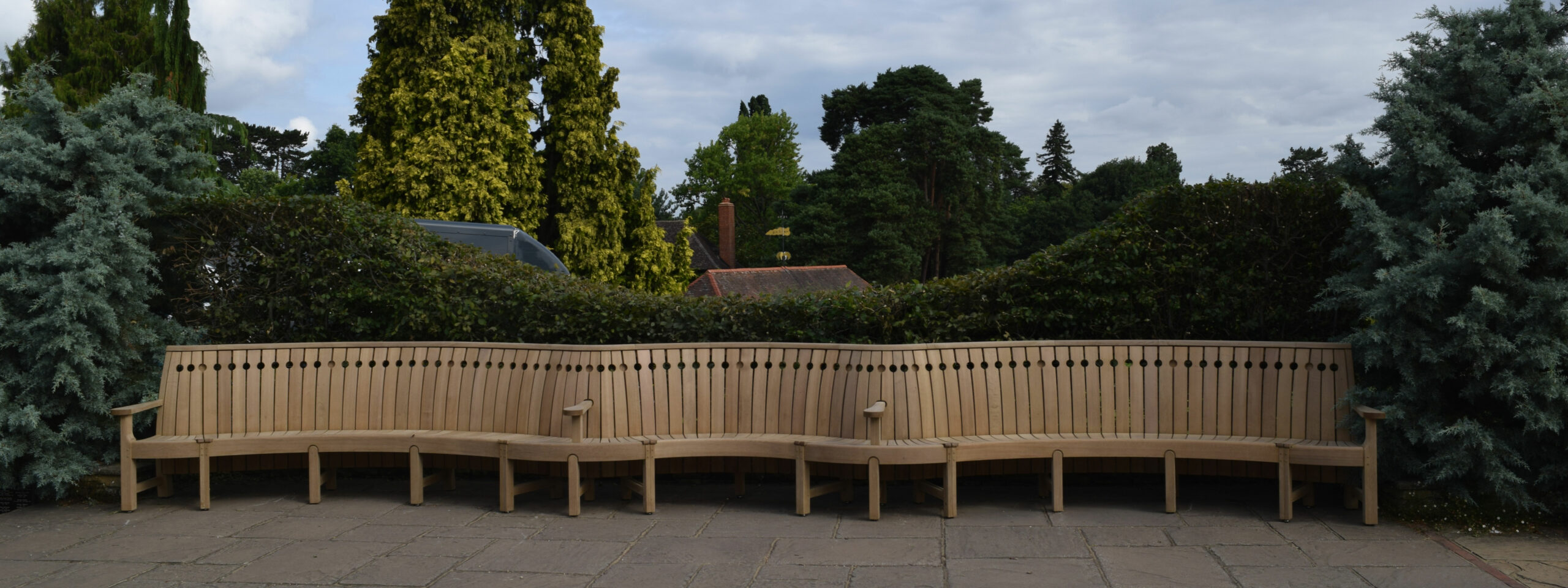 Bespoke Broadwalk Curved Seat for RHS Wisley | Gaze Burvill